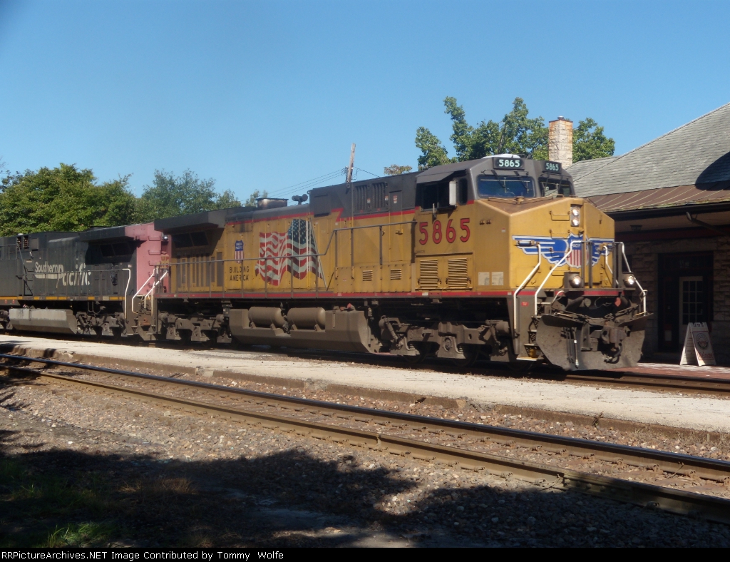 UP 5865 leads a loaded coal eastbound